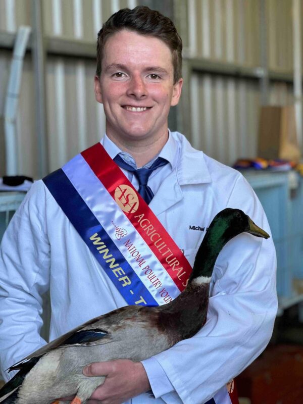 VICTORIAN POULTRY FANCIERS ASSOCIATION LTD - (V.P.F.A.) | Poultry Stud ...